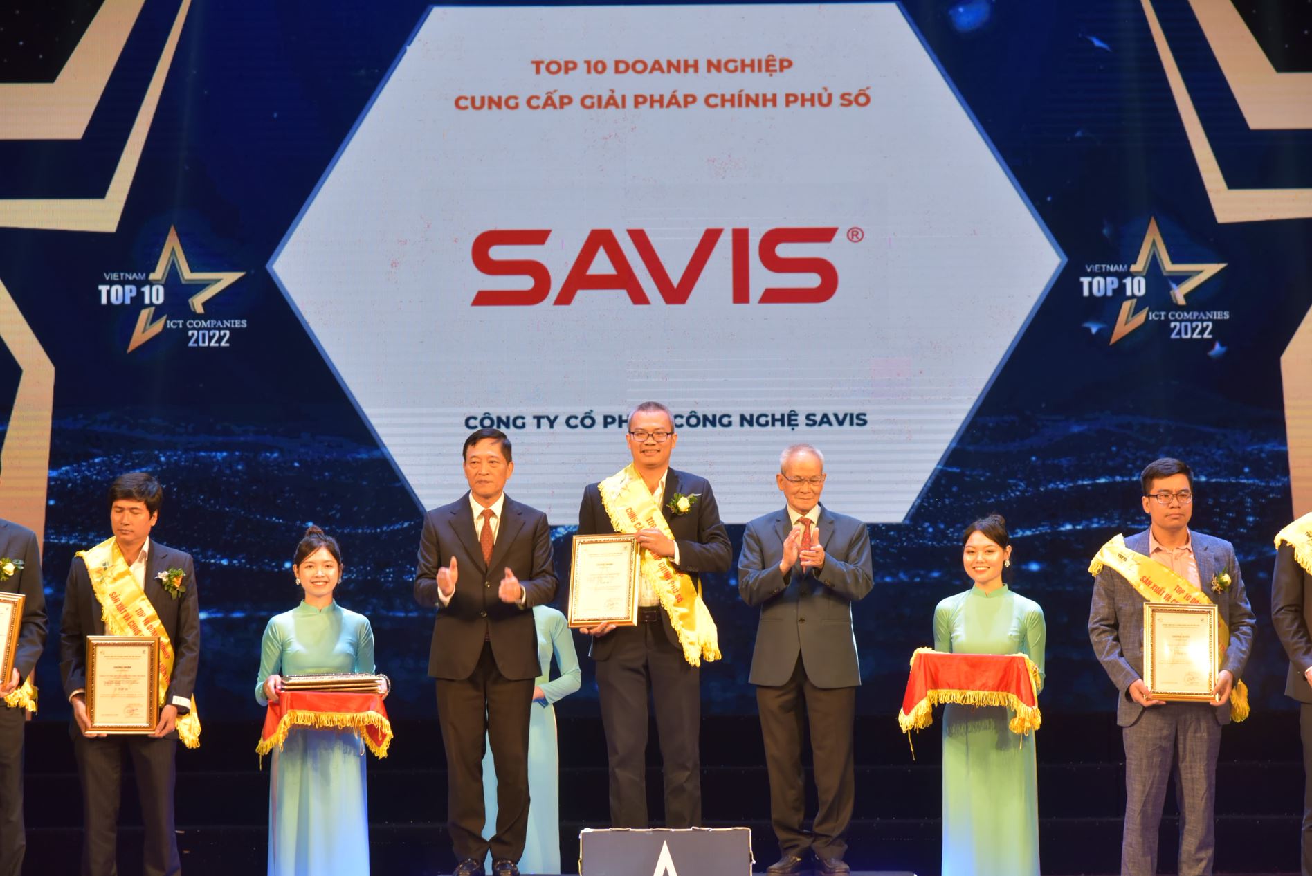 SAVIS và SAVIS Digital được vinh danh ở 03 lĩnh vực tại Lễ trao giải ...